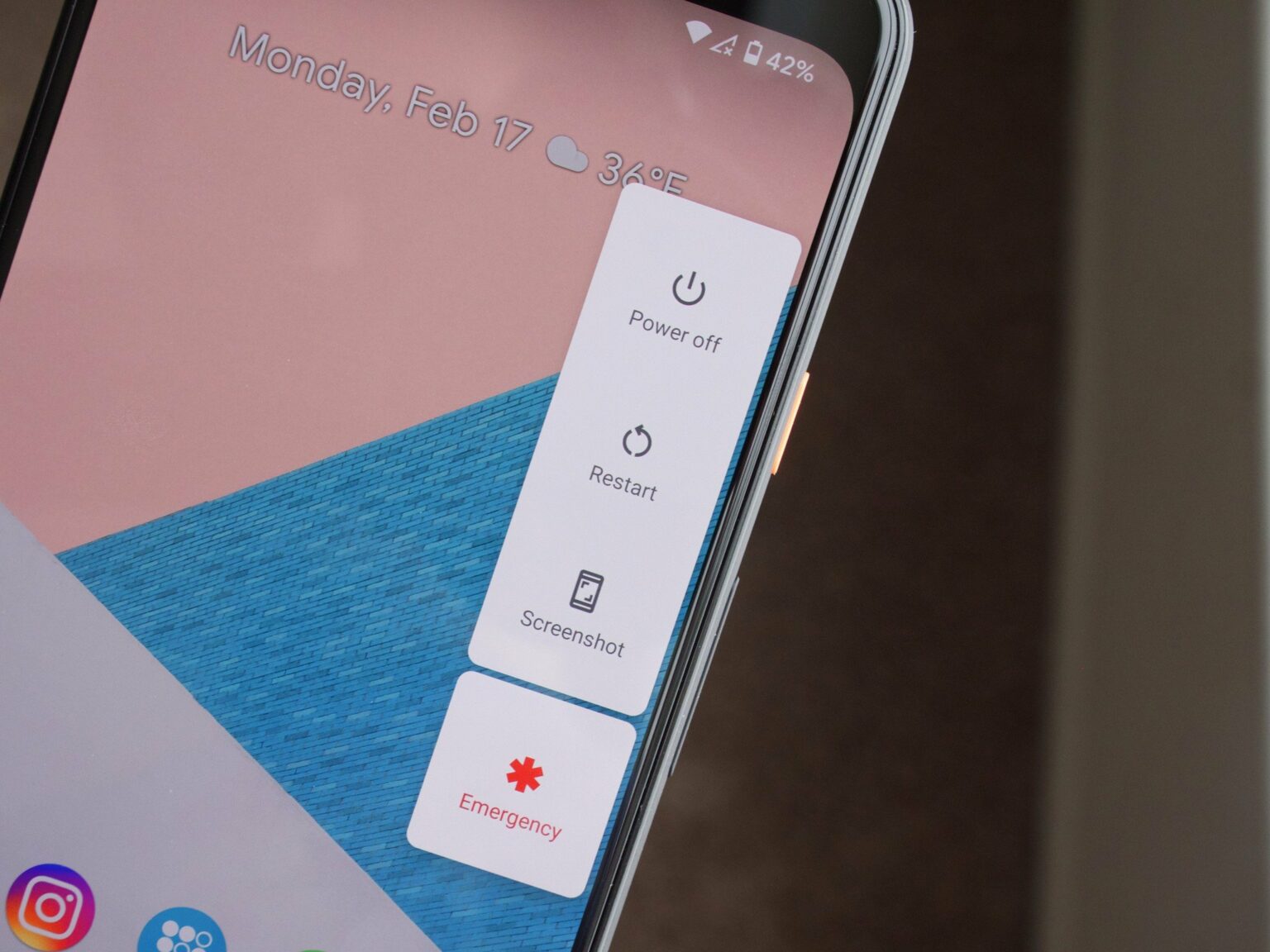 Why Does My Phone Keep Beeping? Troubleshooting Guide - AndroidSRC